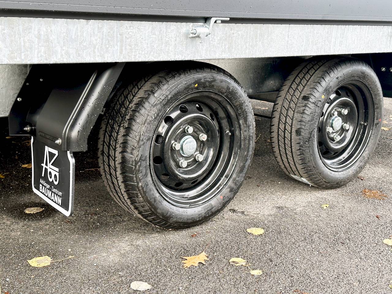 HAPERT Anhänger Azure H-2 | BLACK EDITION 405x200x30cm 2700kg Hochlader NFW | Anhänger-Zentrum ...